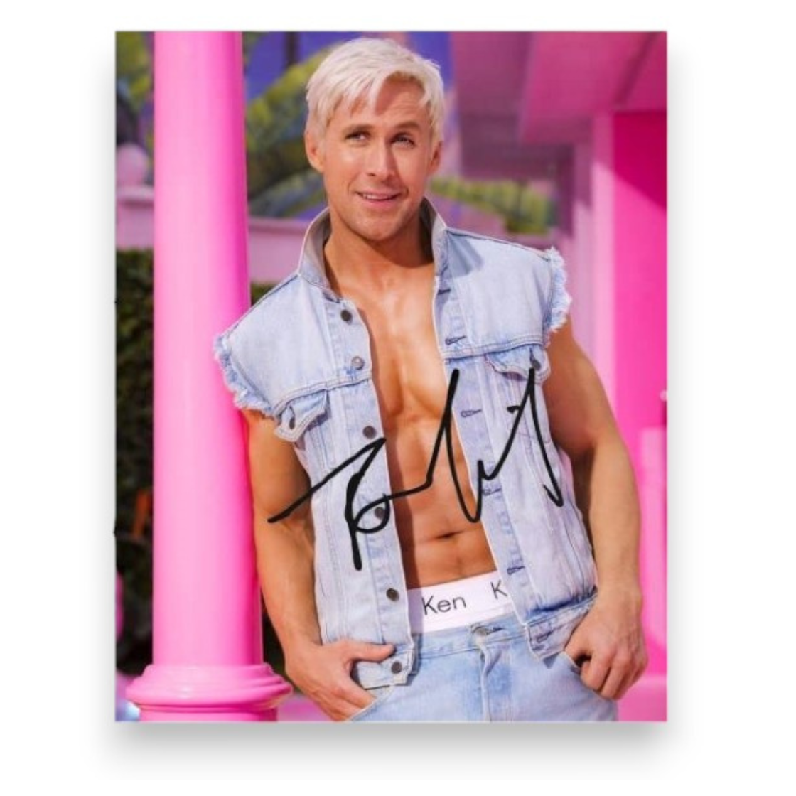 Autographs – Collectors Crossroads