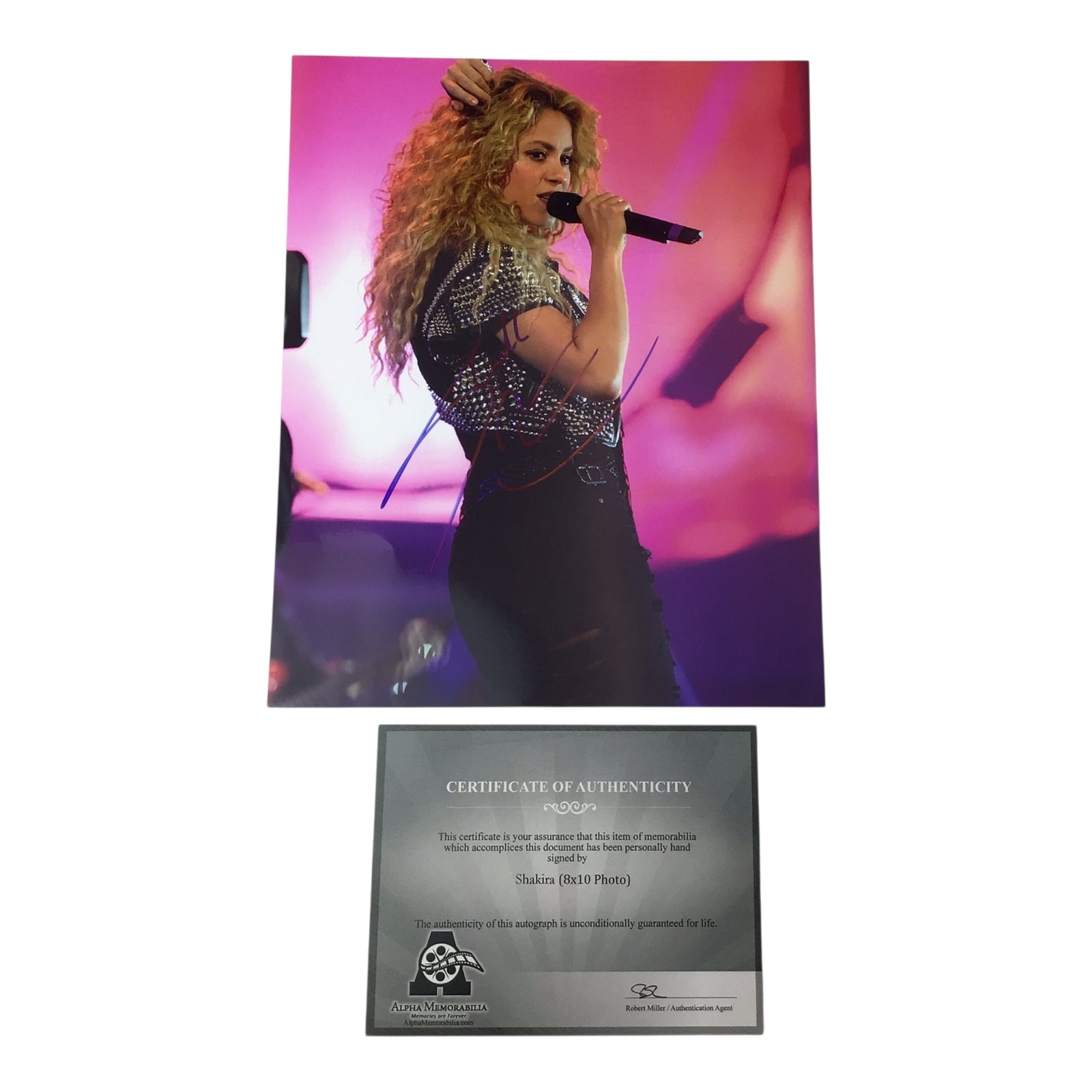 Shakira Signed Photograph with COA - Pop Culture Icon 8x10 Photo ...