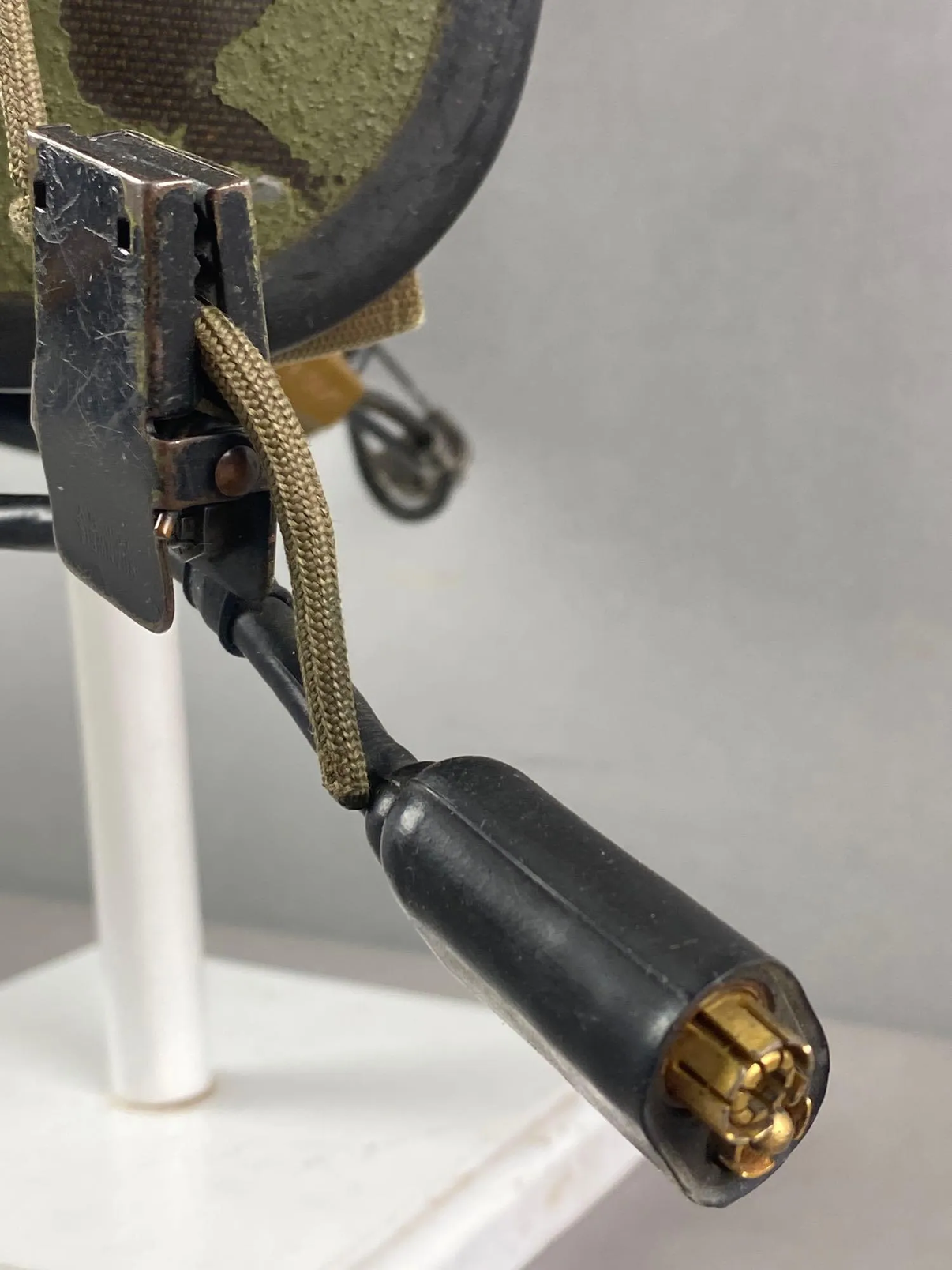 Vietnam War Us T56-6 Combat Vehicle Crew Helmet – Collectors Crossroads