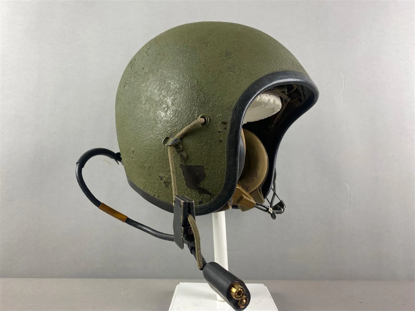 Vietnam War Us T56-6 Combat Vehicle Crew Helmet – Collectors Crossroads